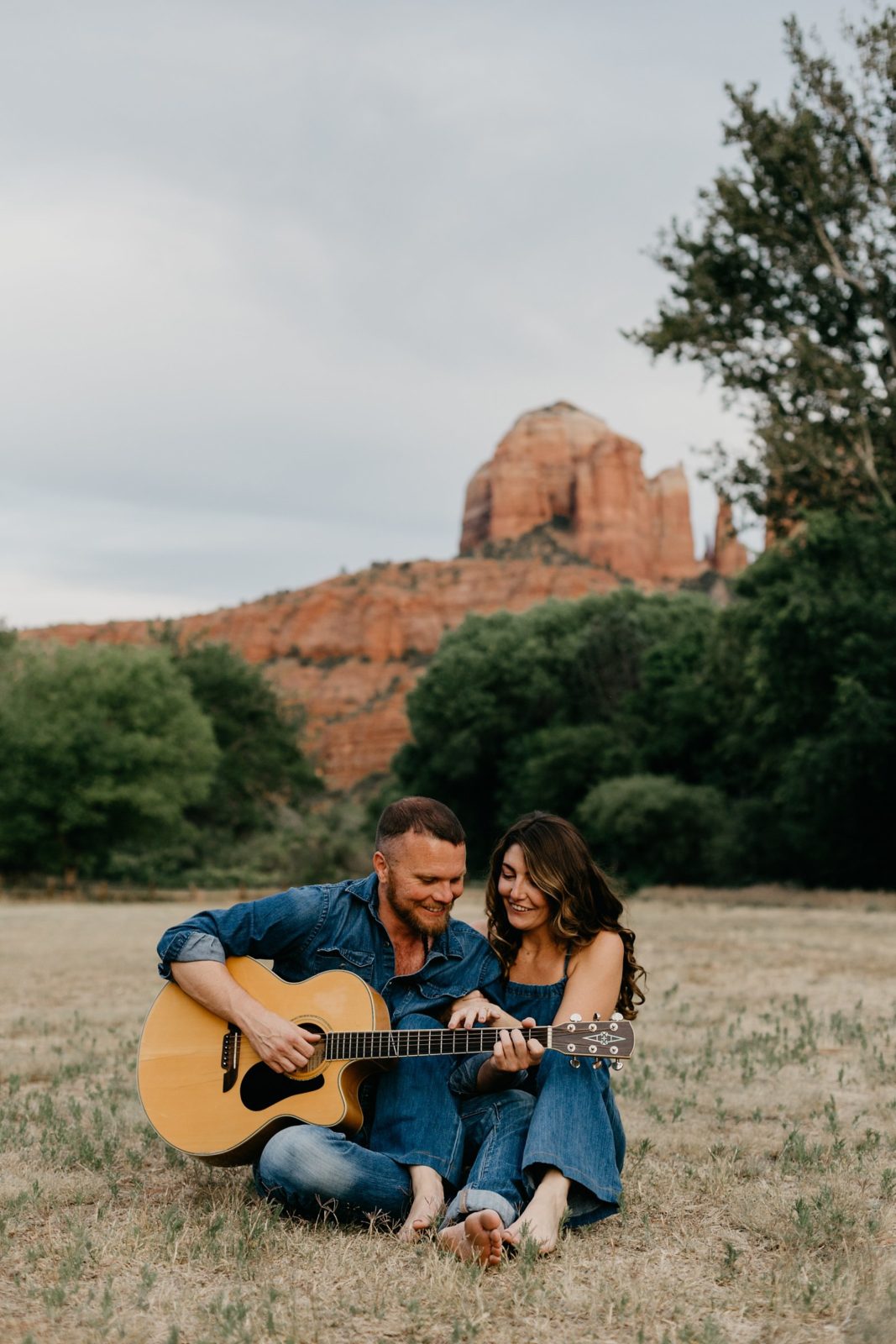 Crescent Moon Ranch Engagement Photos // Sedona AZ // Lizzie + Jordan